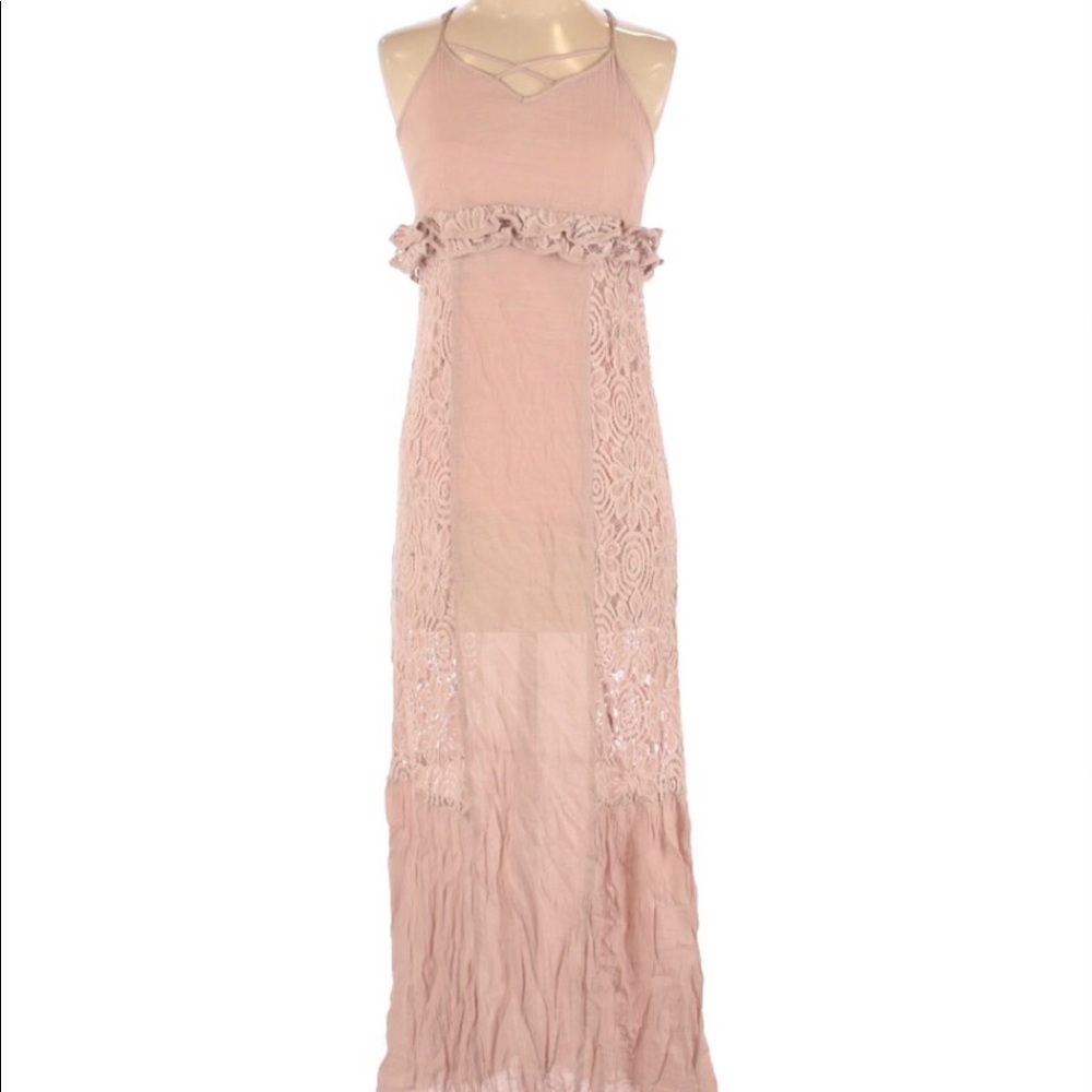 Entro Maxi Dress- Beautiful Lace Detail Size Large - Gem